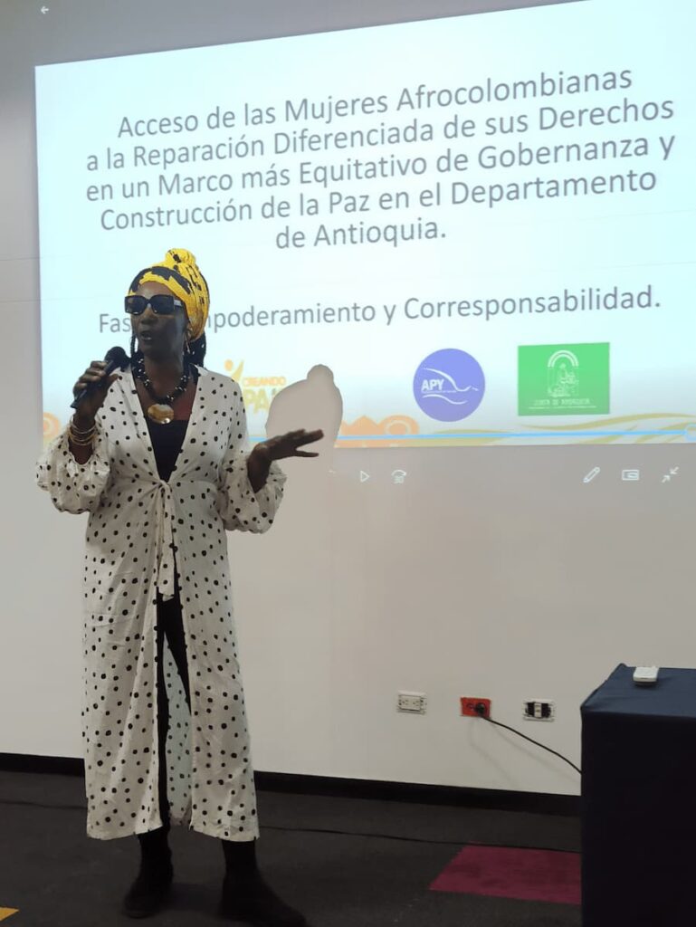 APY inicia su primer proyecto en Colombia trabajando con mujeres ...